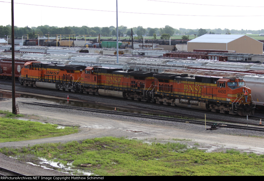 BNSF 4450